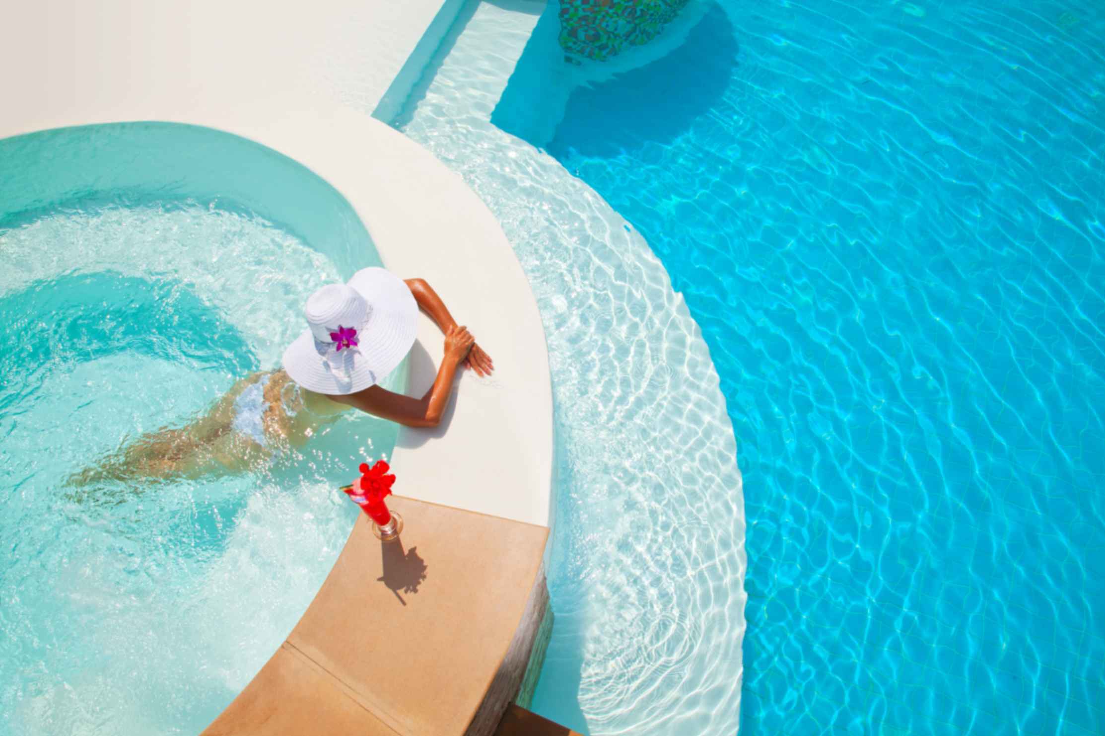 [Ultimate Guide] Outdoor Spa Ideas & Backyard Spa Designs (2025 Edition ...