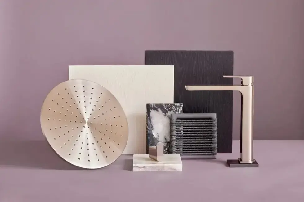 Bianca Collection | Square Meets Rounded Design | Nero Tapware